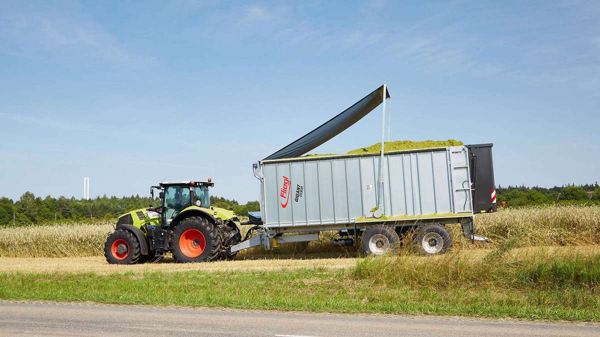 Sicherheit beim Erntetransport mit dem Fliegl SpeedCover