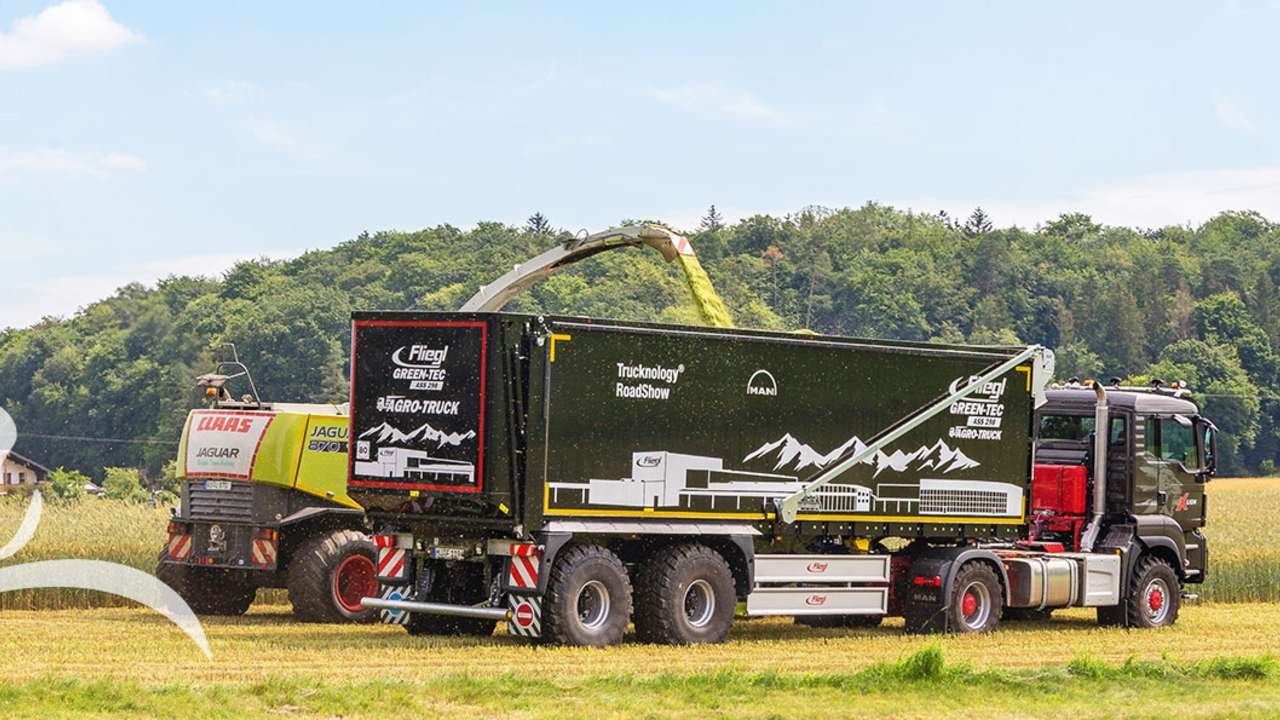 Fliegl on tour