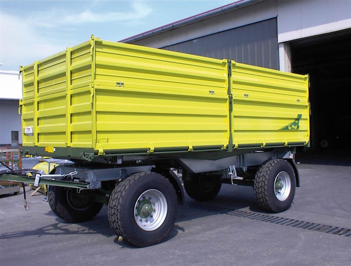 Zweiachs-Dreiseitenkipper